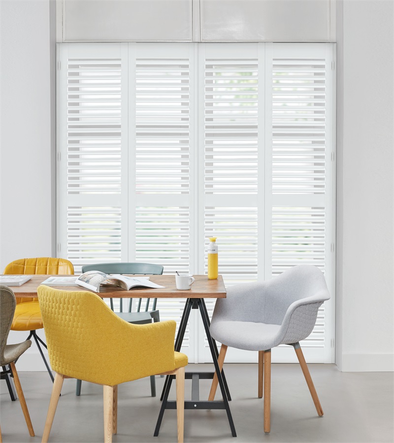 Witte Shutter Bright Wood 63mm Op Maat (Aura White BW076 76) - Veneta.com
