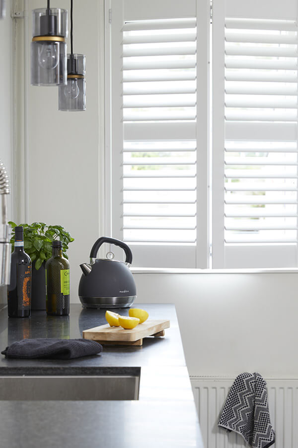 Waterproof Shutters Op Maat - Gratis Advies Aan Huis
