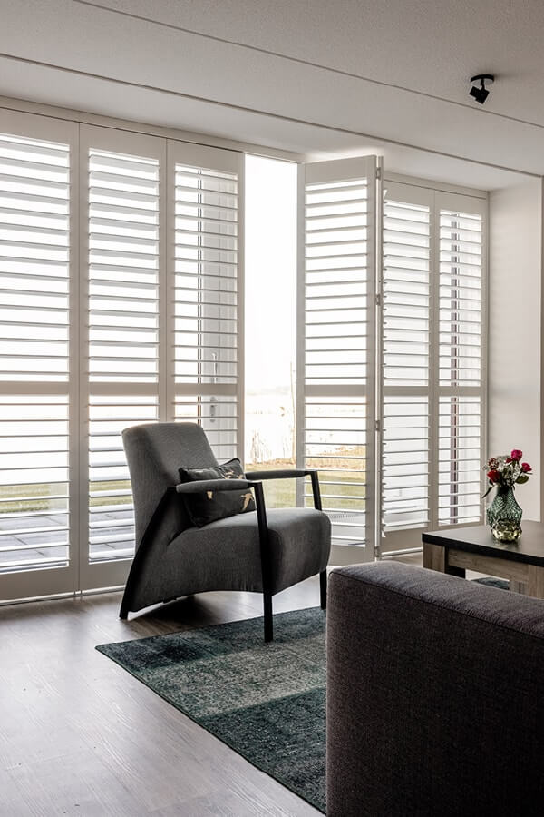 Vouwrail Shutters Op Maat - Gratis Advies Aan Huis